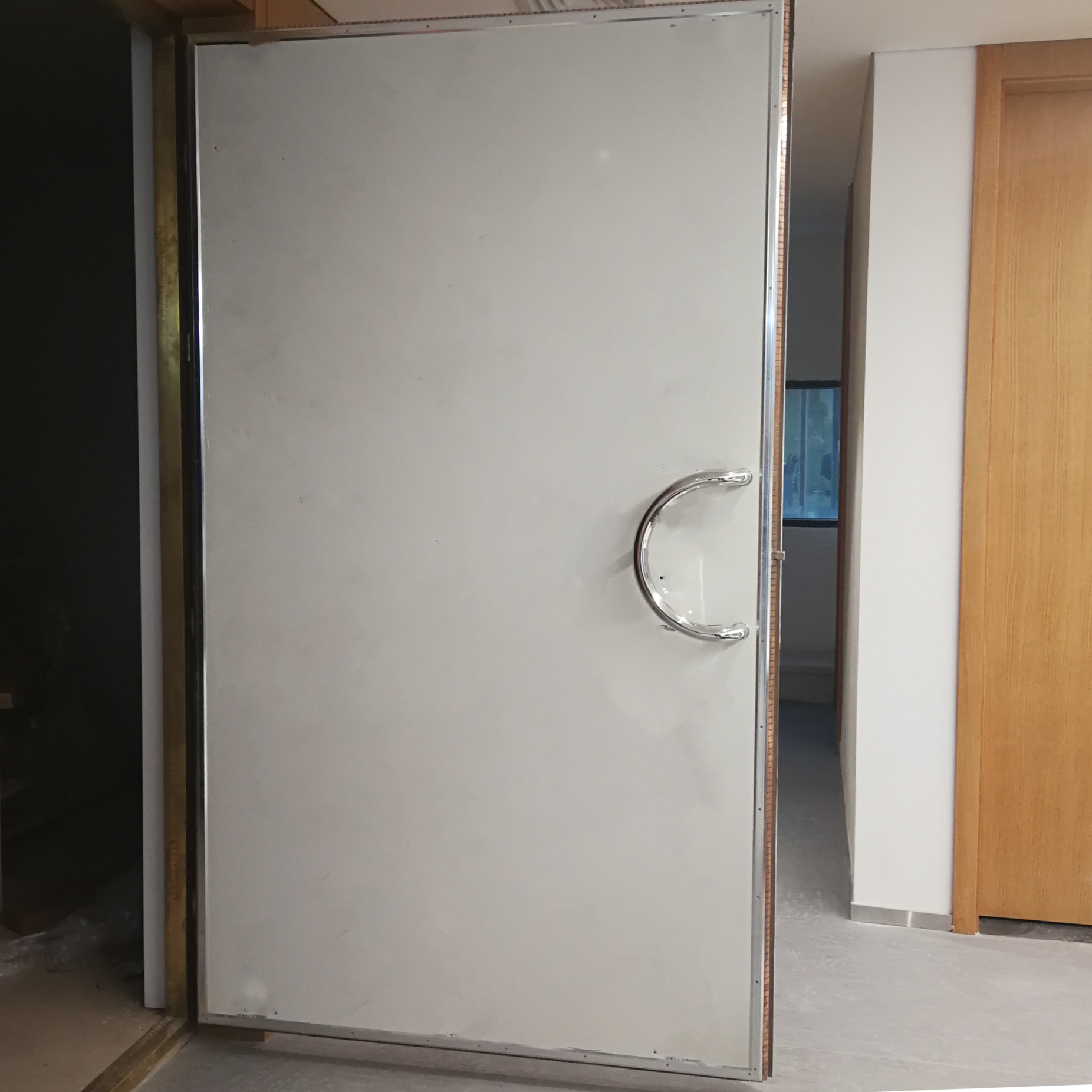 RF Shielded Doors For Medical MRI Rooms With 80dB To 120dB Shielding