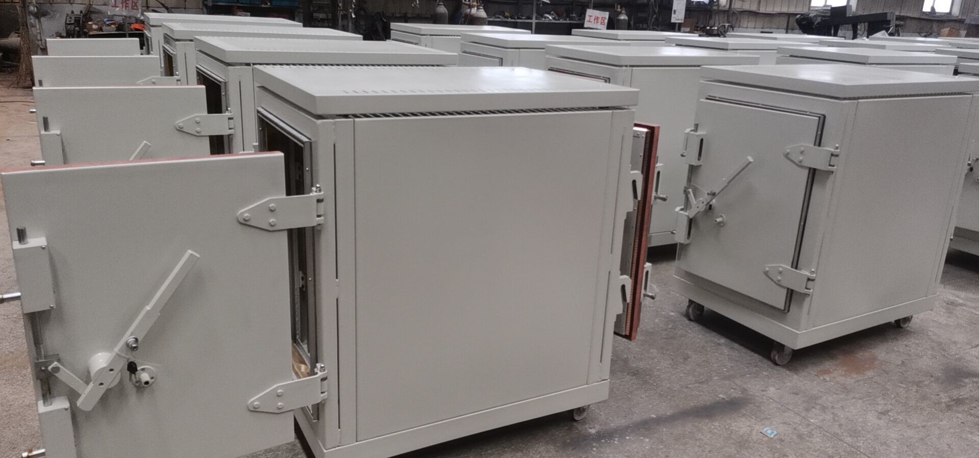 110dB EMC Door RF Shielded Chamber Faraday Cage Magnetic Shielding 2.1 ...